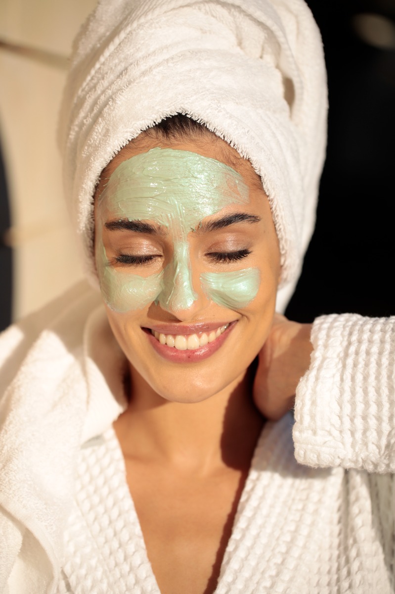 Ahava Brightening & Hydrating Facial Treatment Mask, Masca cu Namol ...